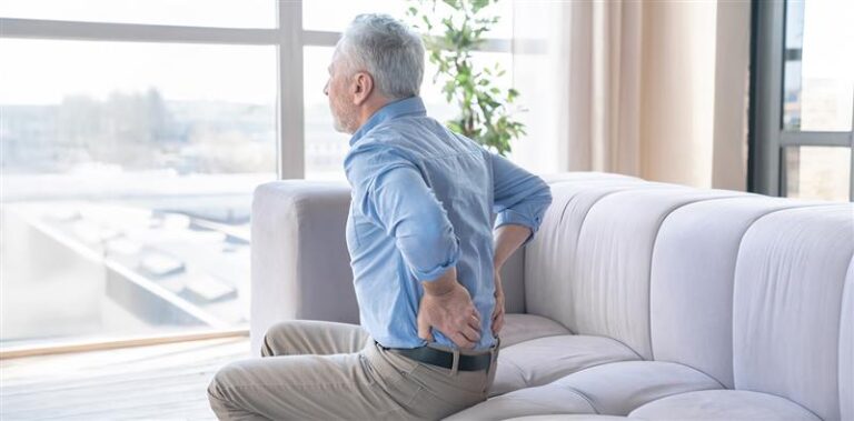 Parkinson’s Stooped Posture: What You Need to Know | The Parkinson's Plan